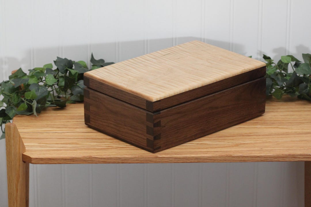 Dovetail Keepsake Box, Curly Maple & Walnut Wood Box, Memory Box Maple ...