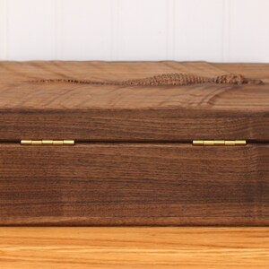 Dovetail Keepsake Box, Walnut Wood Box, Memory Box Walnut, Alligator ...
