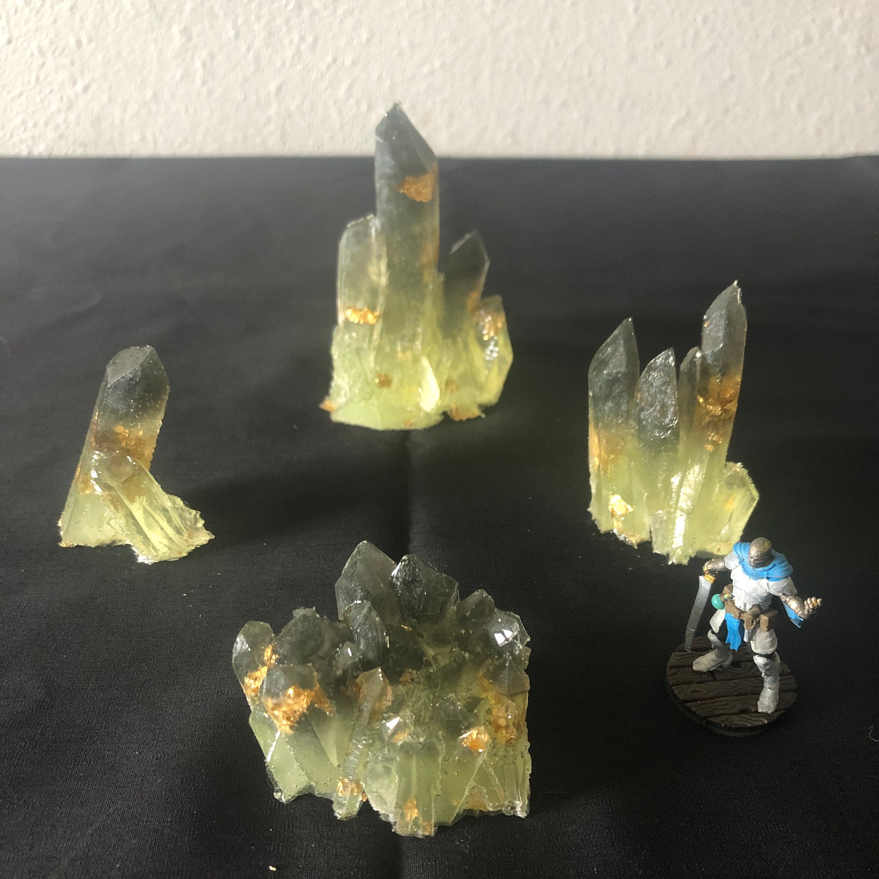 Purple Scatter Terrain Crystals Glow in the Dark Dnd TerrainTabletop ...