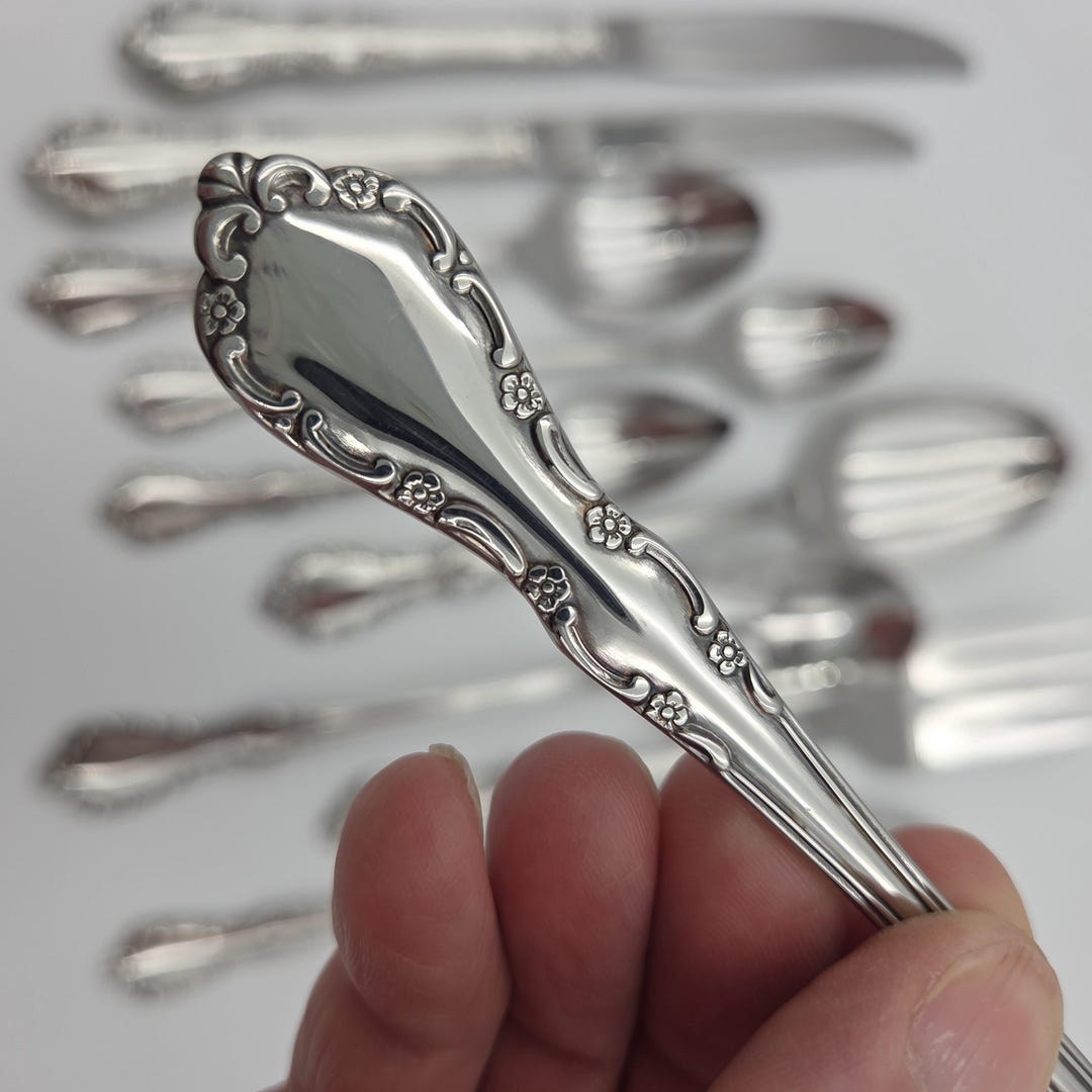 Oneida Mansion Hall Distinction Deluxe Stainless Flatware Replacement ...