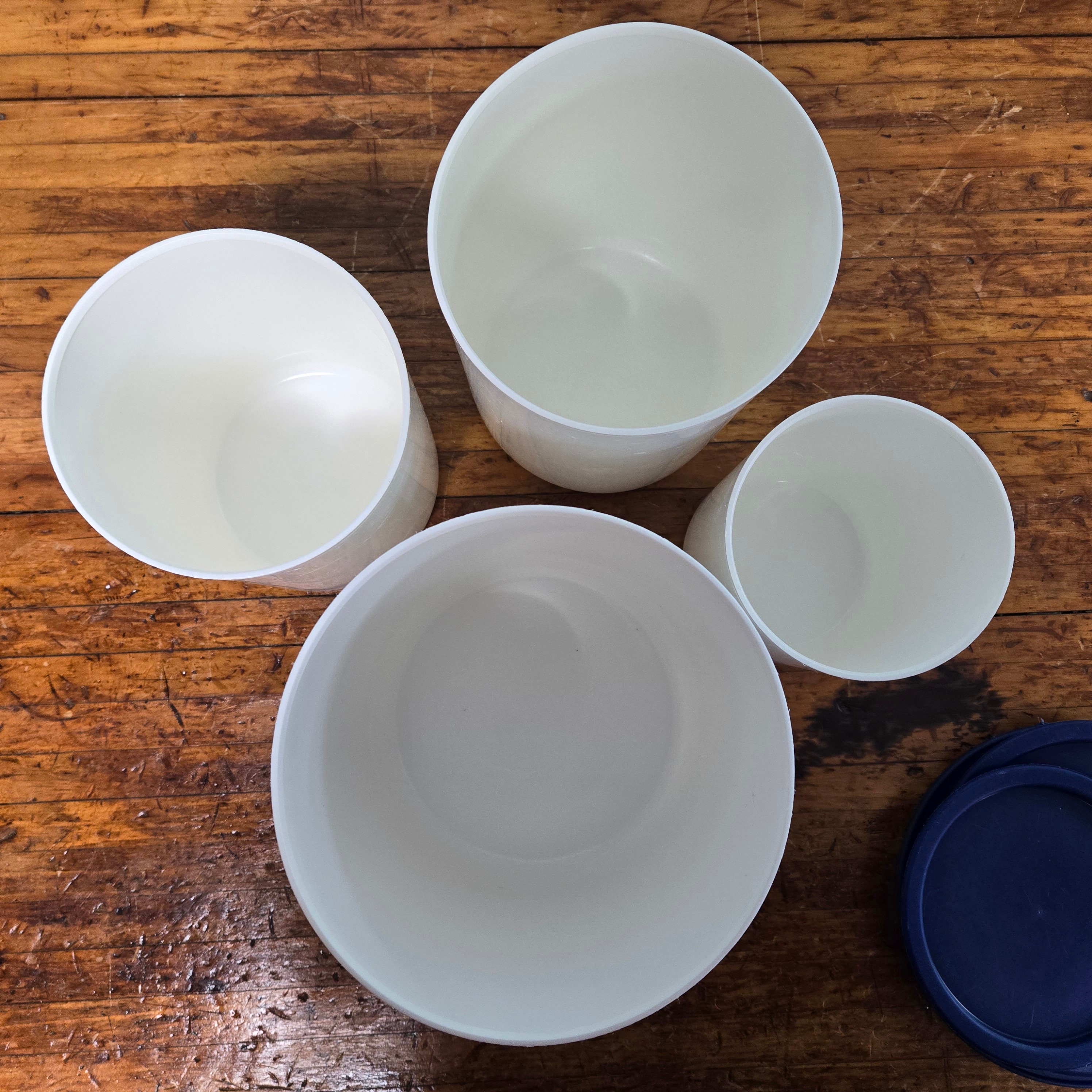 Vintage Tupperware Canister Set One Touch Seal Plastic White Blue ...