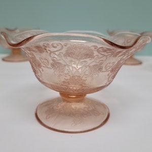 Florentine Pink Hazel Atlas Ruffled Pedestal Dish Excellent Condition ...