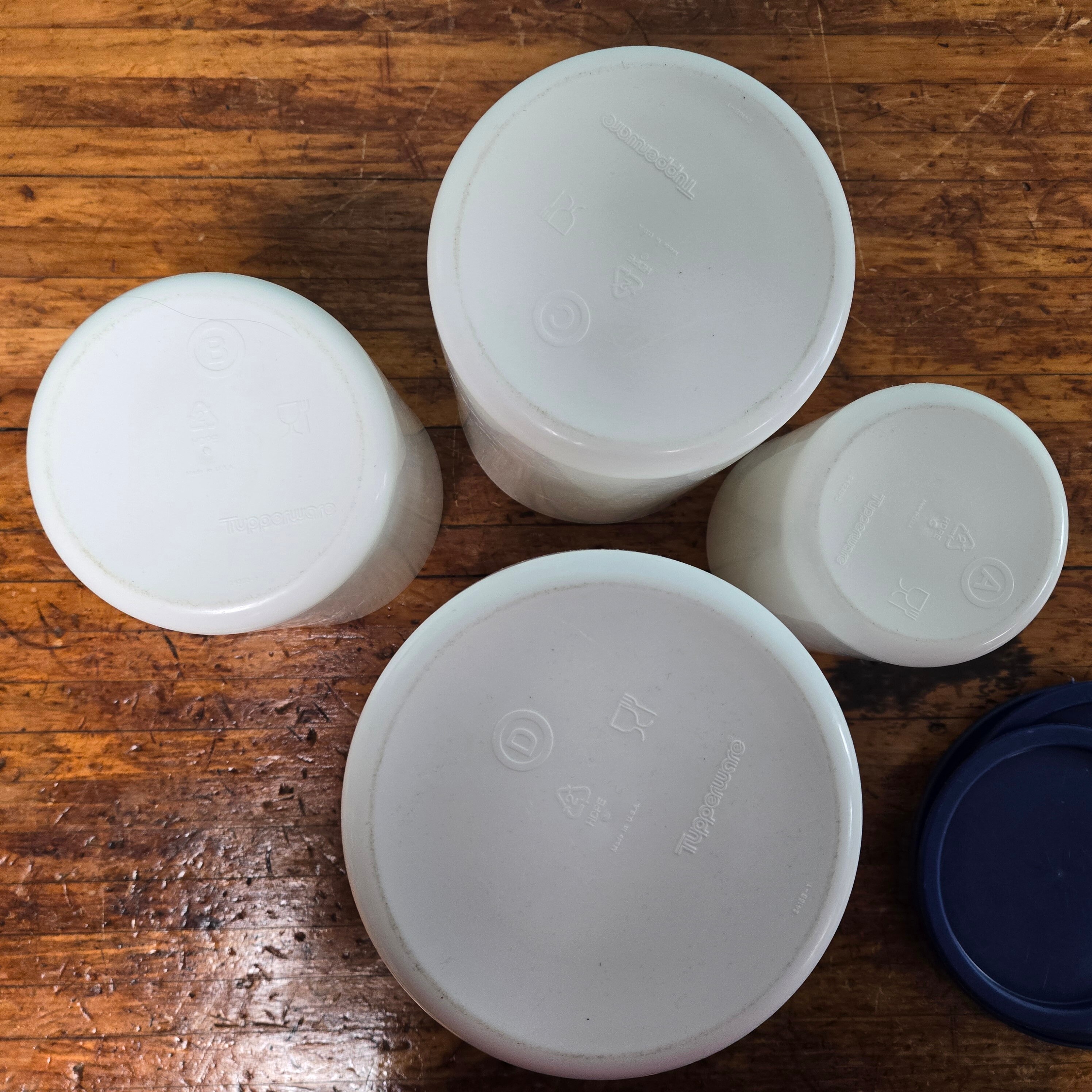 Vintage Tupperware Canister Set One Touch Seal Plastic White Blue ...