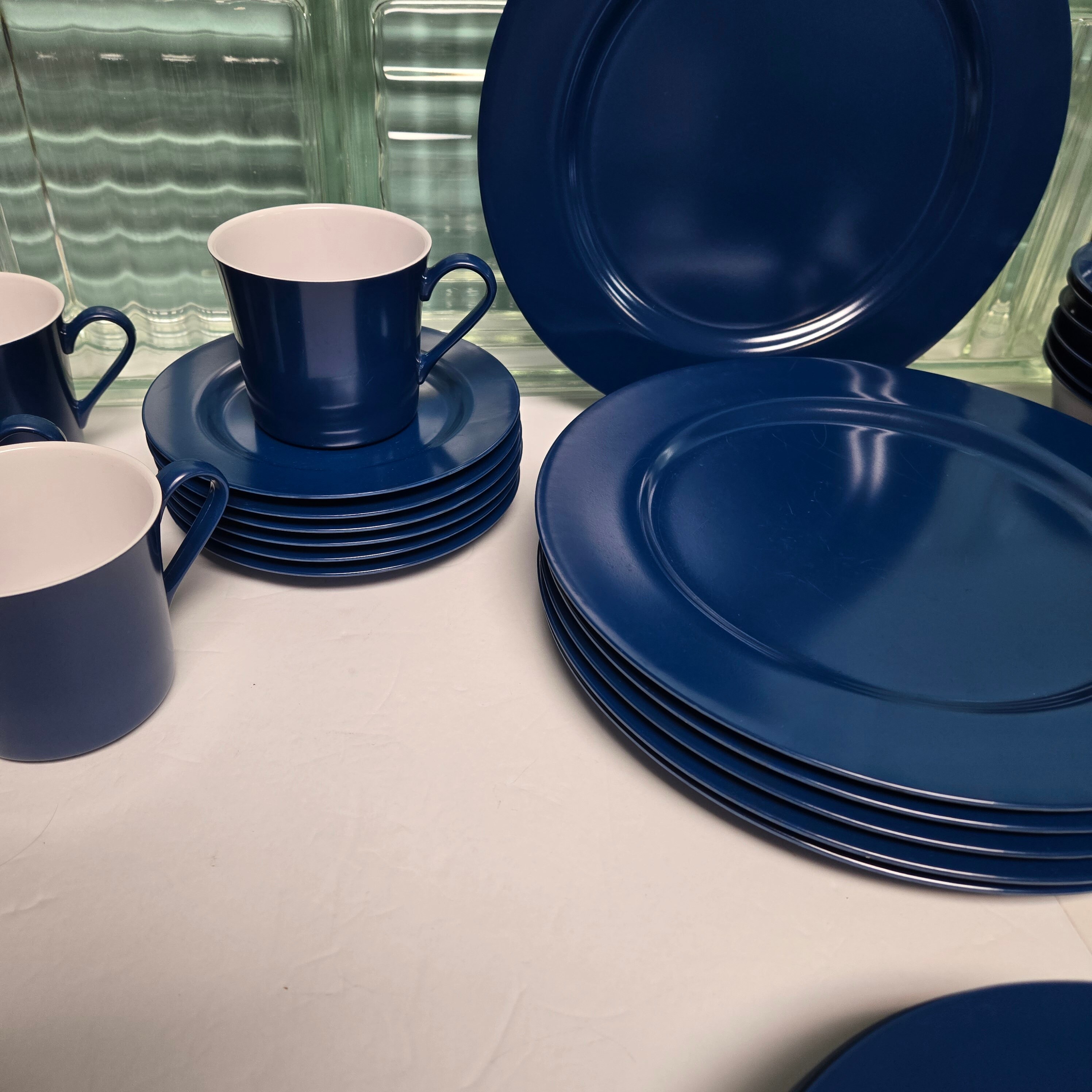 Vintage Oneida Deluxe Dinnerware Complete 41 Pieces for 6 Settings Blue ...