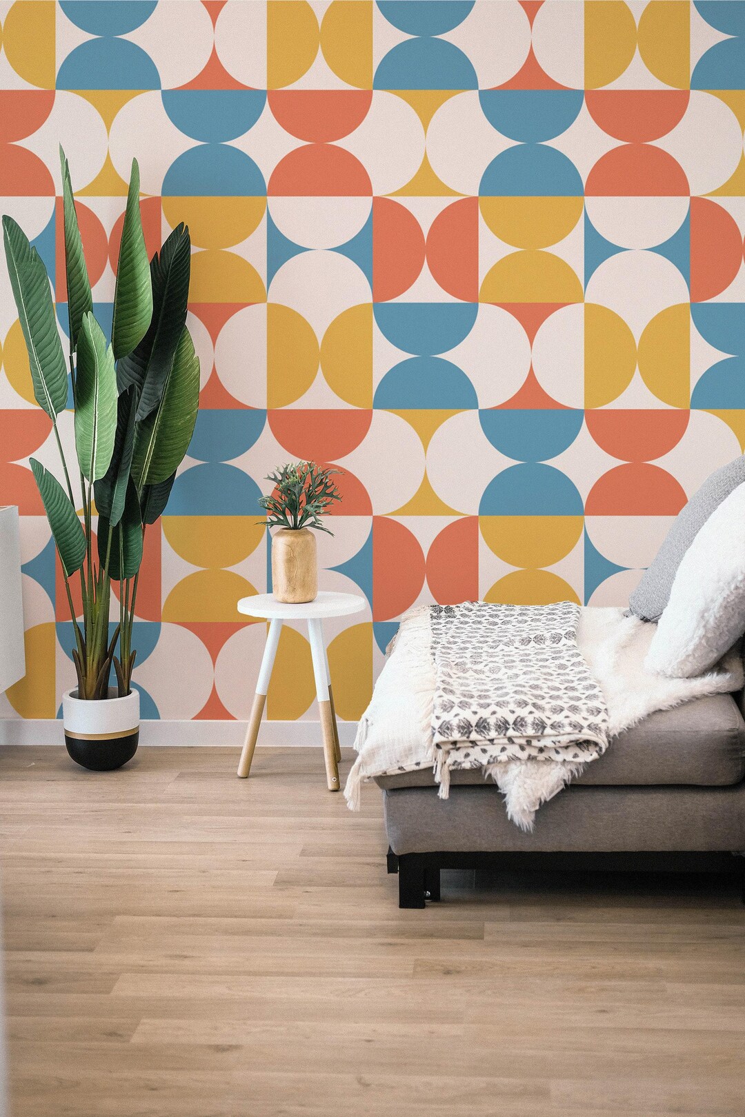 70s Removable Vinyl Mural / Peel and Stick Semicircle Pattern Wallpaper ...