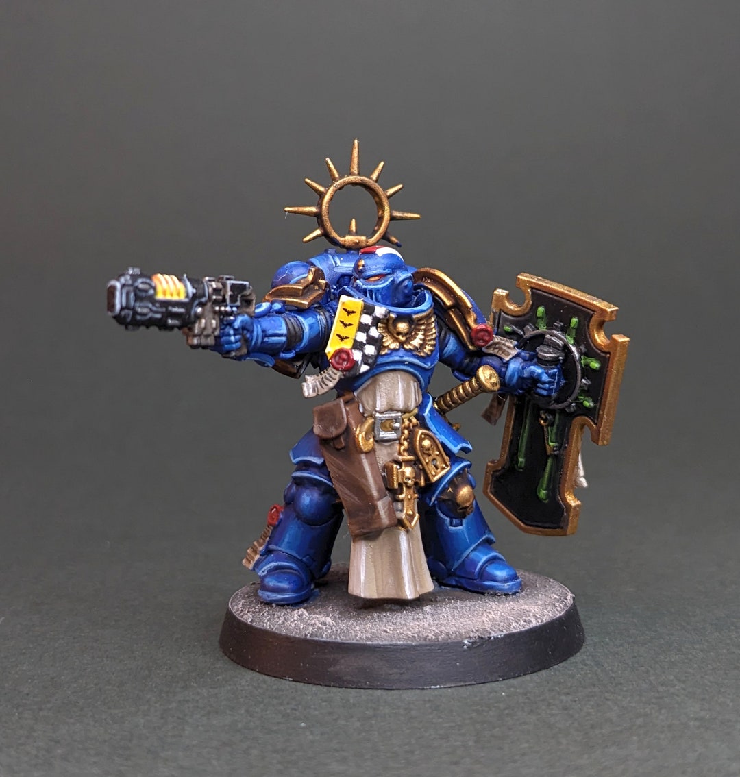 Warhammer 40k Lieutenant Primaris Ultramarine Painted - Etsy