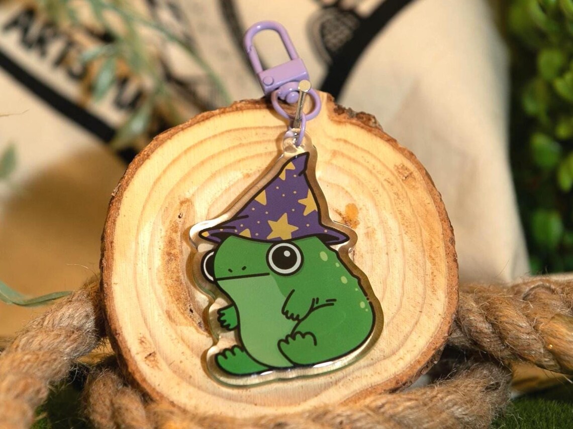 Frog Wizard Keychain | Cute Keychain | Frog Lover Gifts - Etsy
