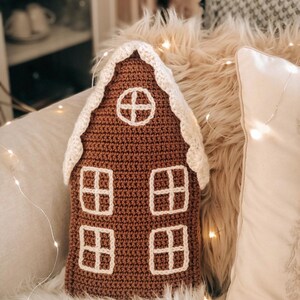 Crochet Gingerbread House Pillow Pattern – PDF Pattern for Christmas ...
