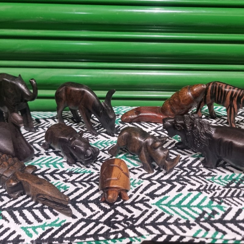 Carved Animals - Etsy