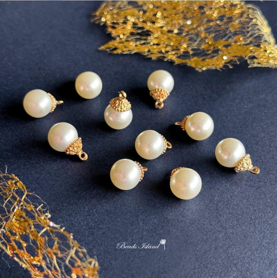 White Round Pearl Beads With Gold Fittings, Jewelry Making and DIY ...
