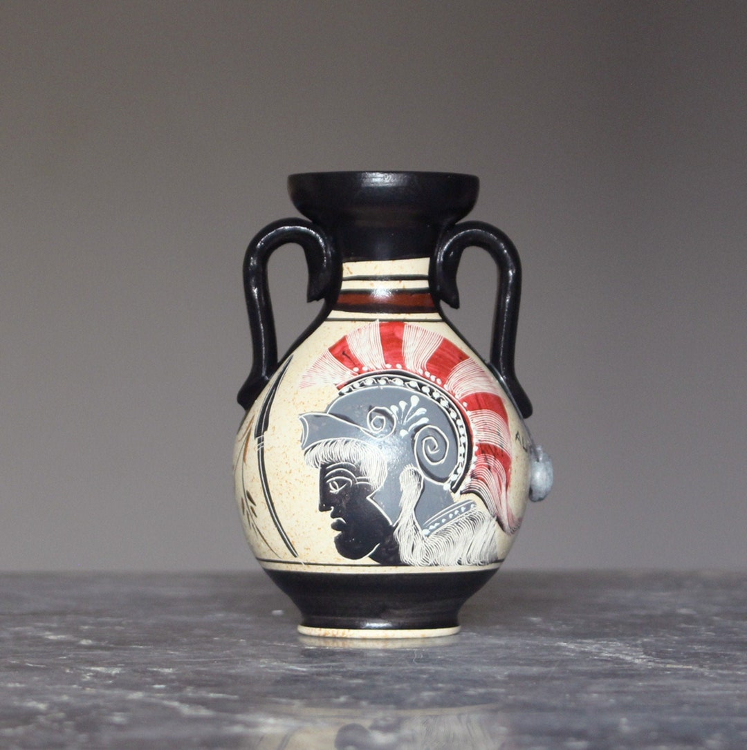 Alexander the Great, Macedonia, Greek Pottery Vase, Vergina Sun, Greek ...