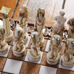 Hercules Vs Atlas Ceramic Chess Set Game 32 Pawns & Battle Theme Board ...