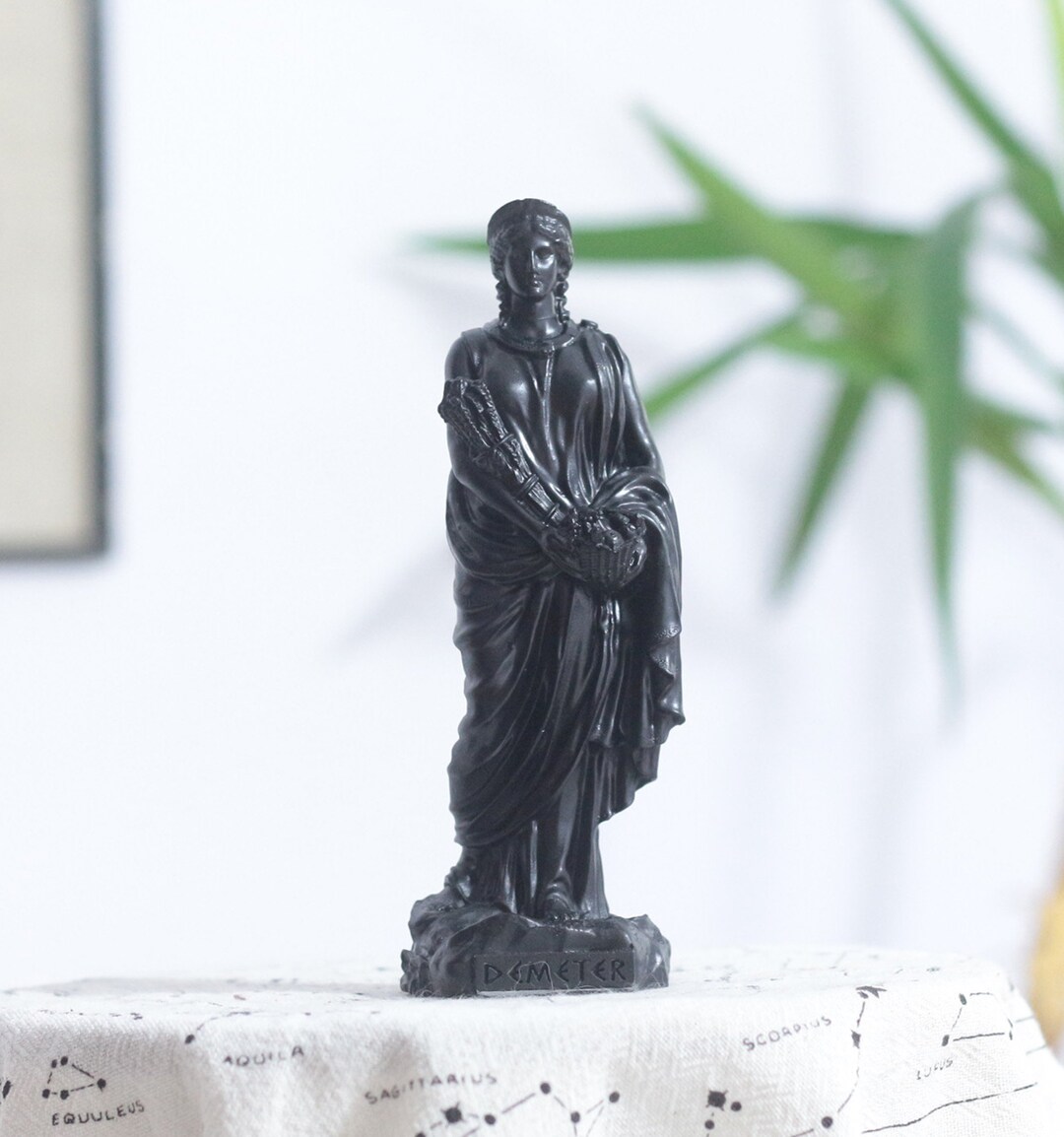 Statue Déméter Mythologie grecque antique Déesse Sculpture en marbre ...