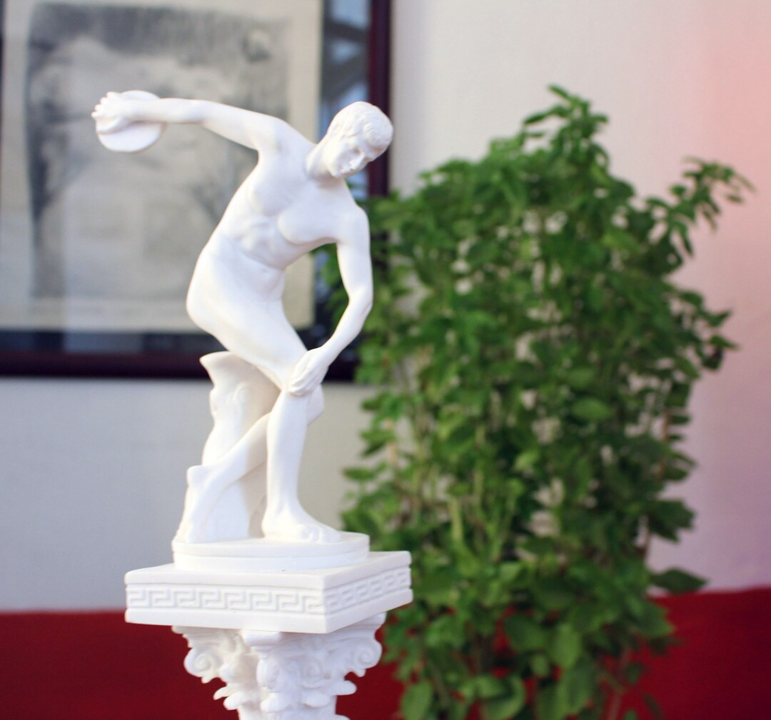 Ancient Greek Replica Statue of Disc Thrower Handmade Marble Sculpture ...