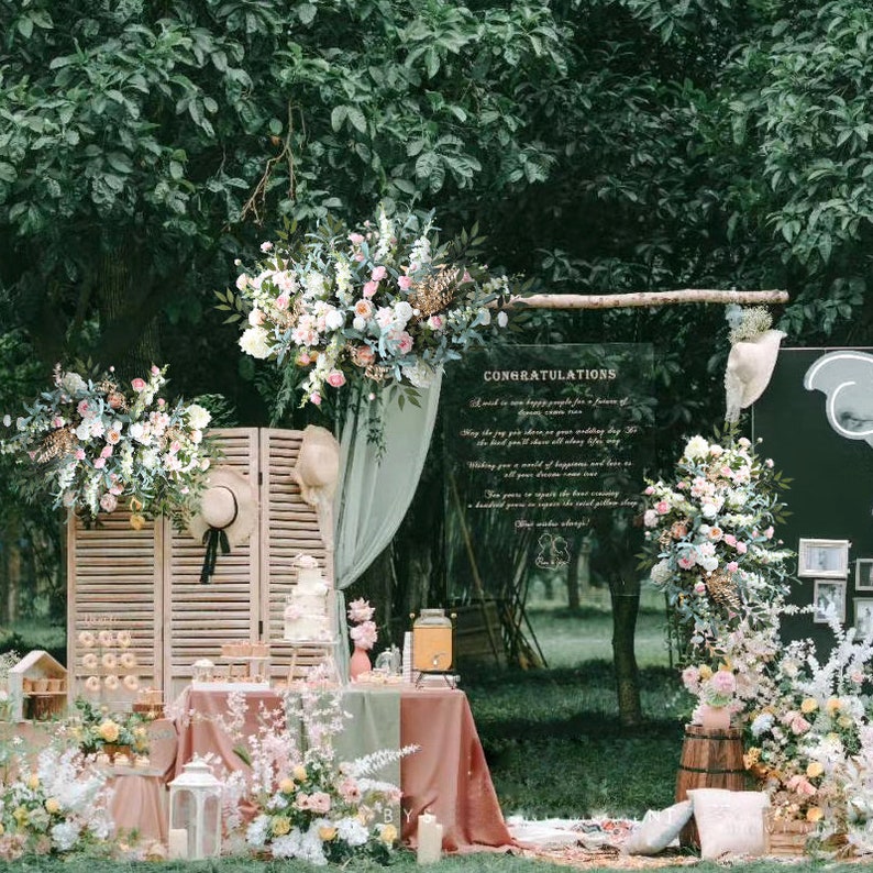 Circle Wedding Arch Flowers Wedding Corner Swag Wedding | Etsy