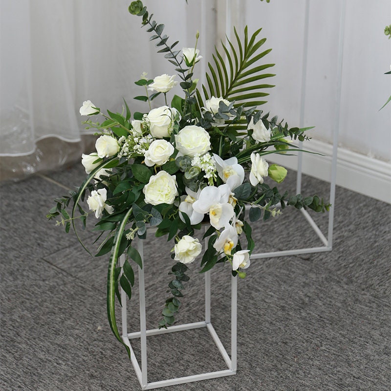 White Flowers Wedding Floral Table Decoration Wedding Centerpiece ...