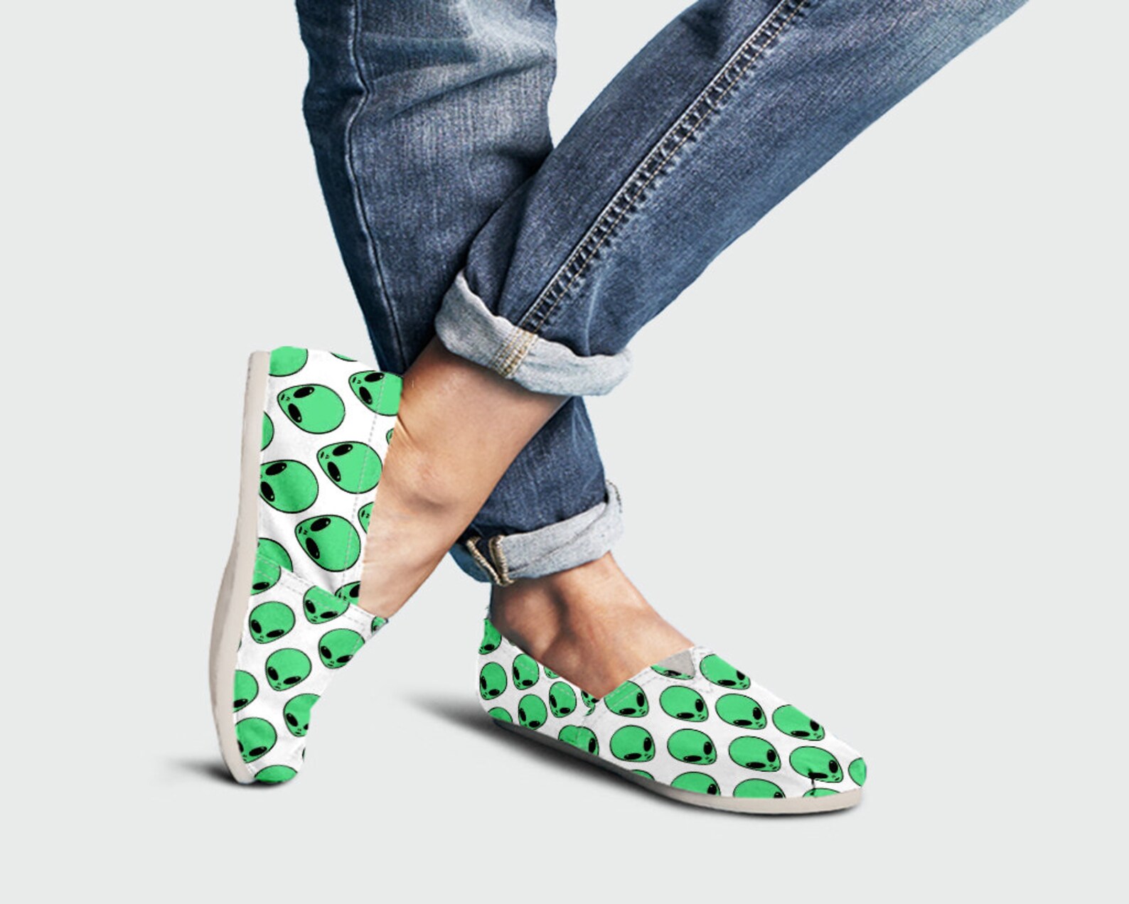 Green Alien Shoes Womens Shoes Cute Shoes Canvas Women Shoes Girls Slip ...