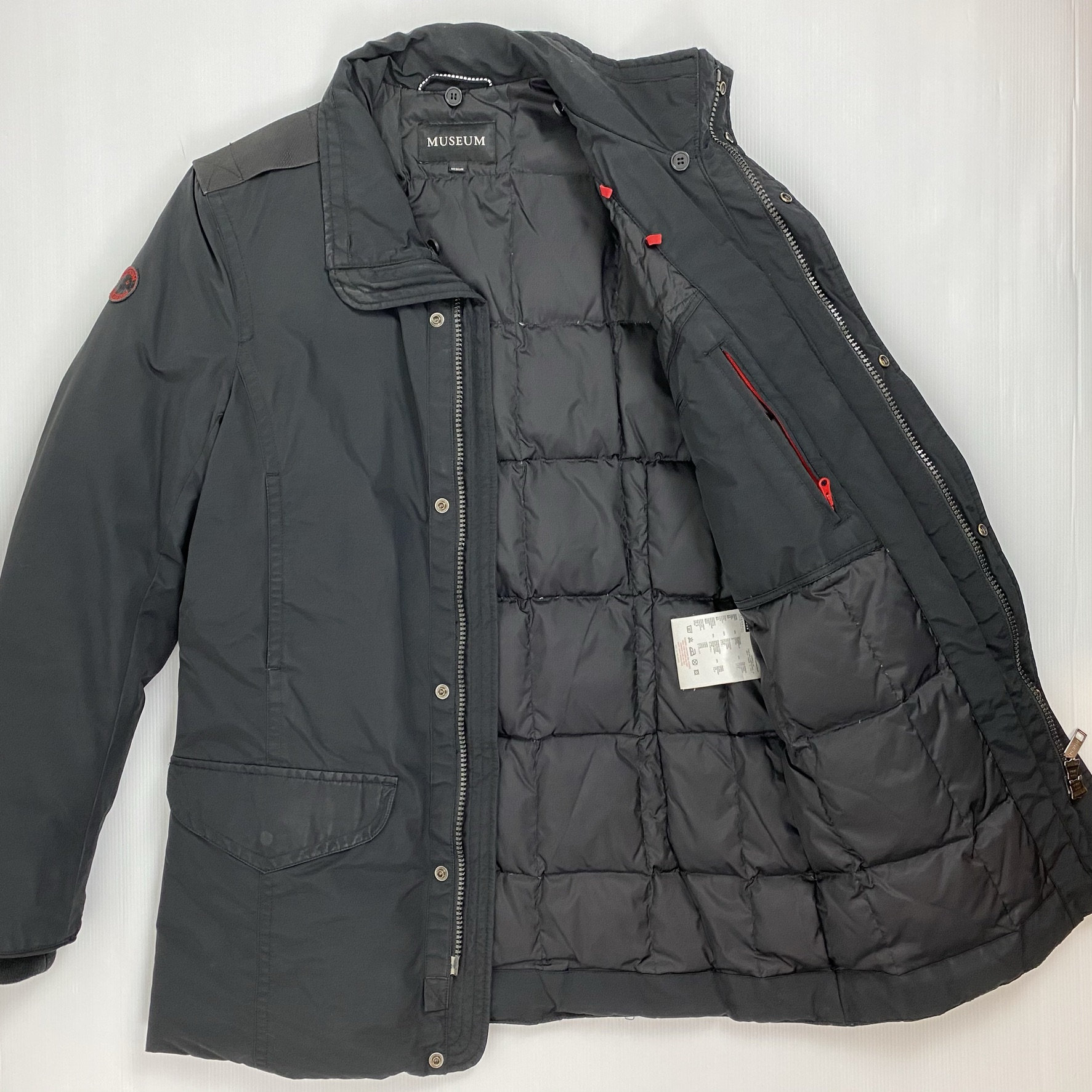 MUSEUM Vintage 90s Down Jacket / Museum Men's Black Winter Jacket ...
