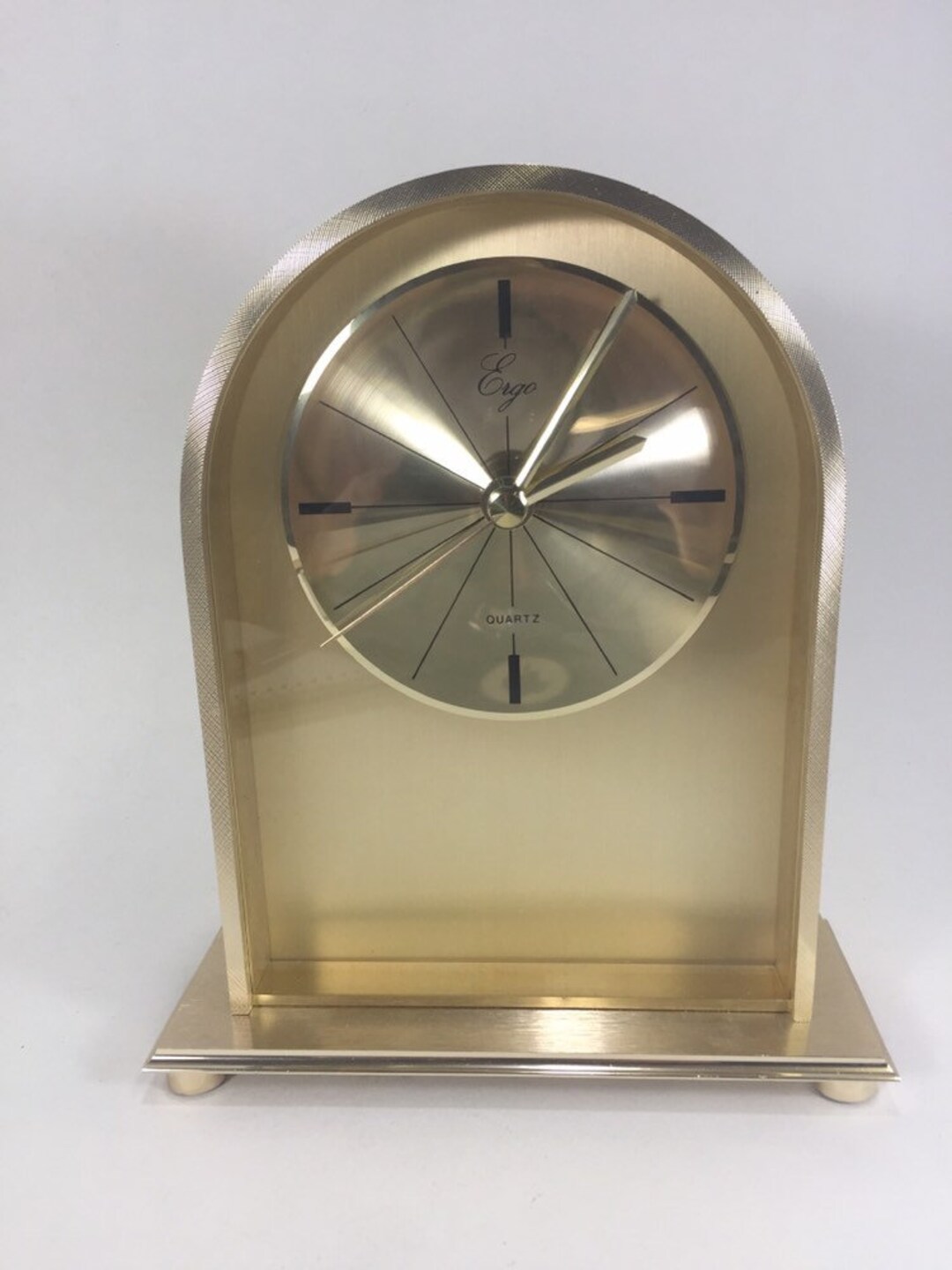 Ergo Mantle Clock - Etsy