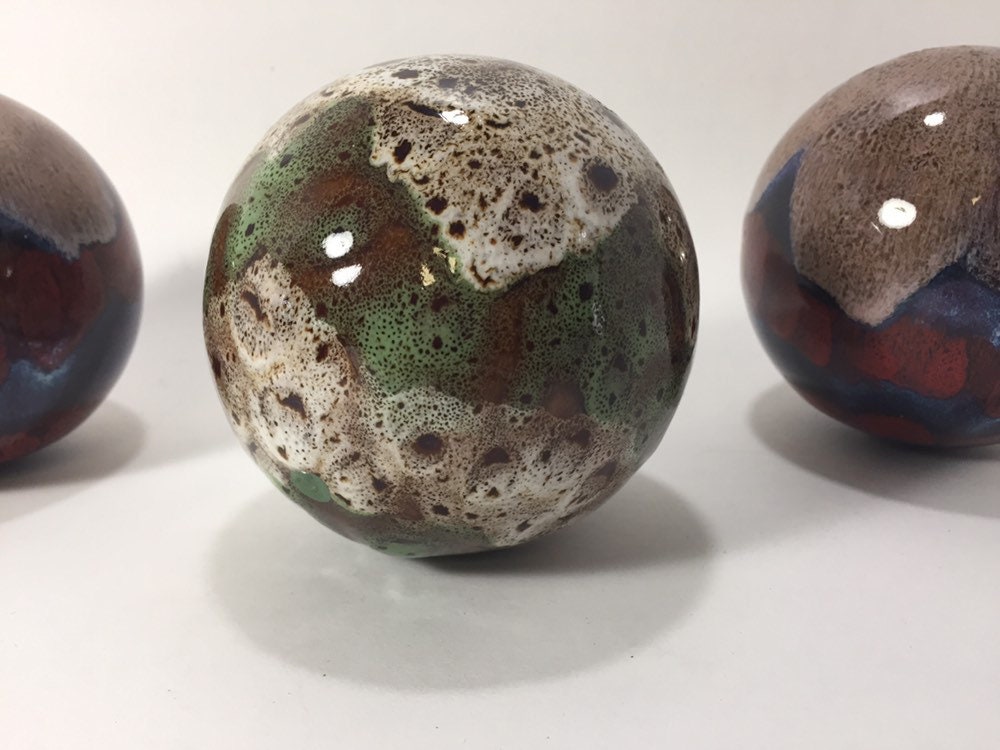 Vintage Carpet Balls / 2 With Matching Pattern and 1 Single - Etsy
