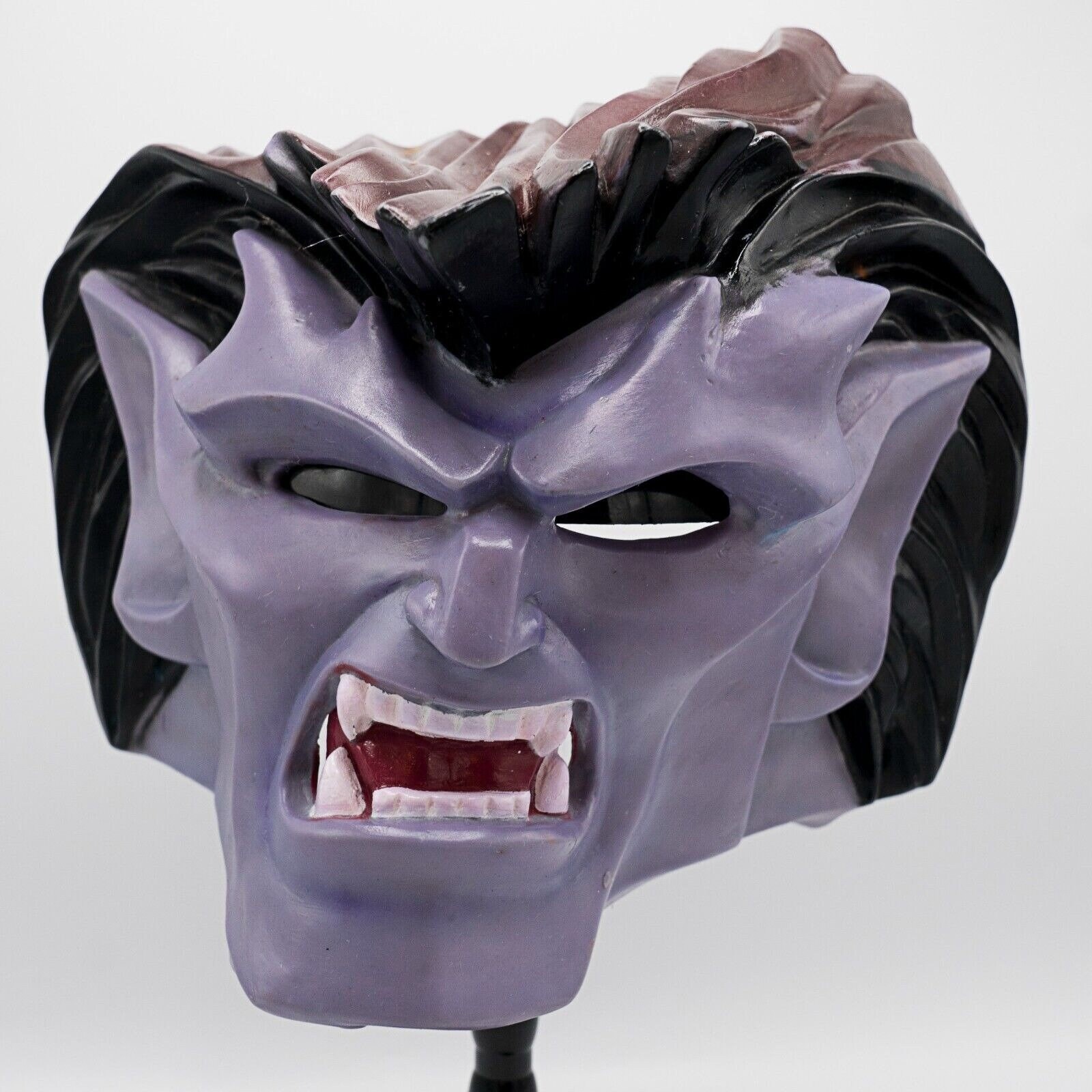 Goliath Gargoyles Angry