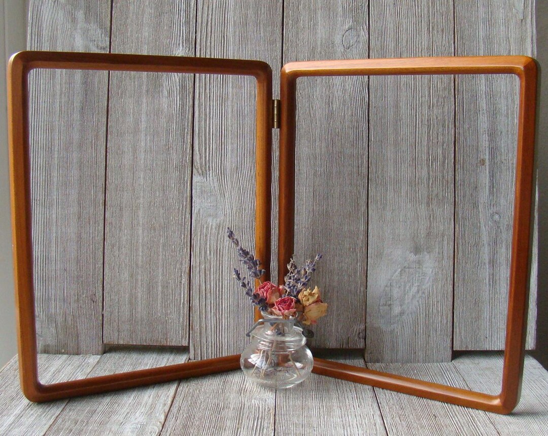 Vintage 8 X 10 Wood Bi Fold Frame With Rounded Corners - Etsy