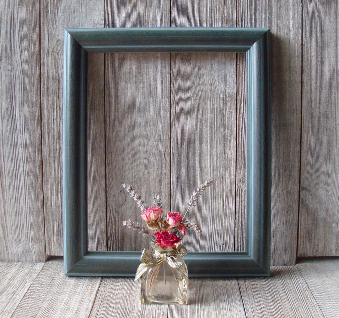Vintage 8 X 10 Blue Wood Frame - Etsy
