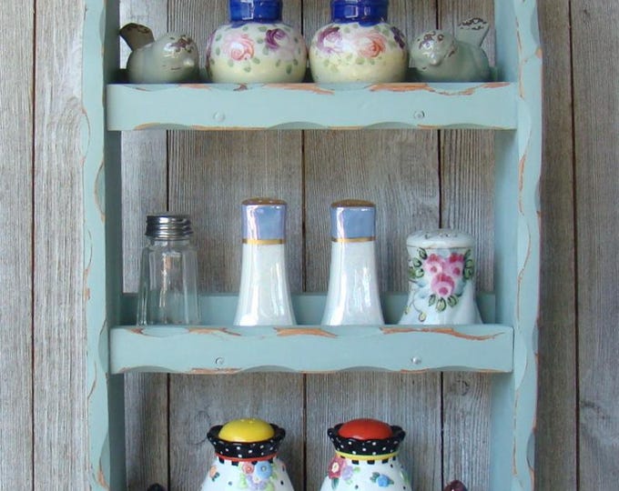 Vintage 3 Tiered Wood Spice Rack Hand Painted Sage Green Distressed ...