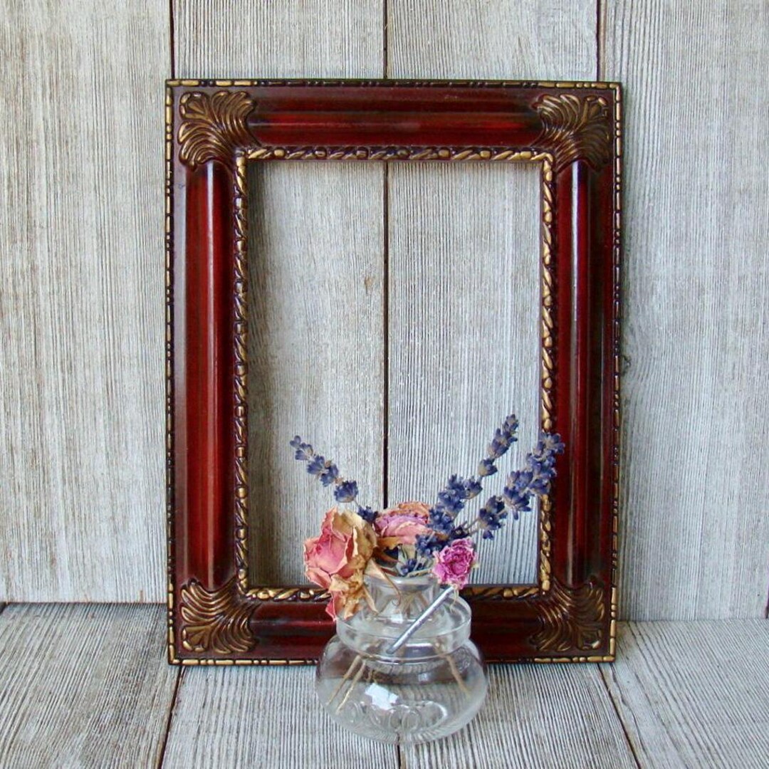 Vintage 5 X 7 Red and Gold Plastic Resin Frame With Ornate Corners - Etsy