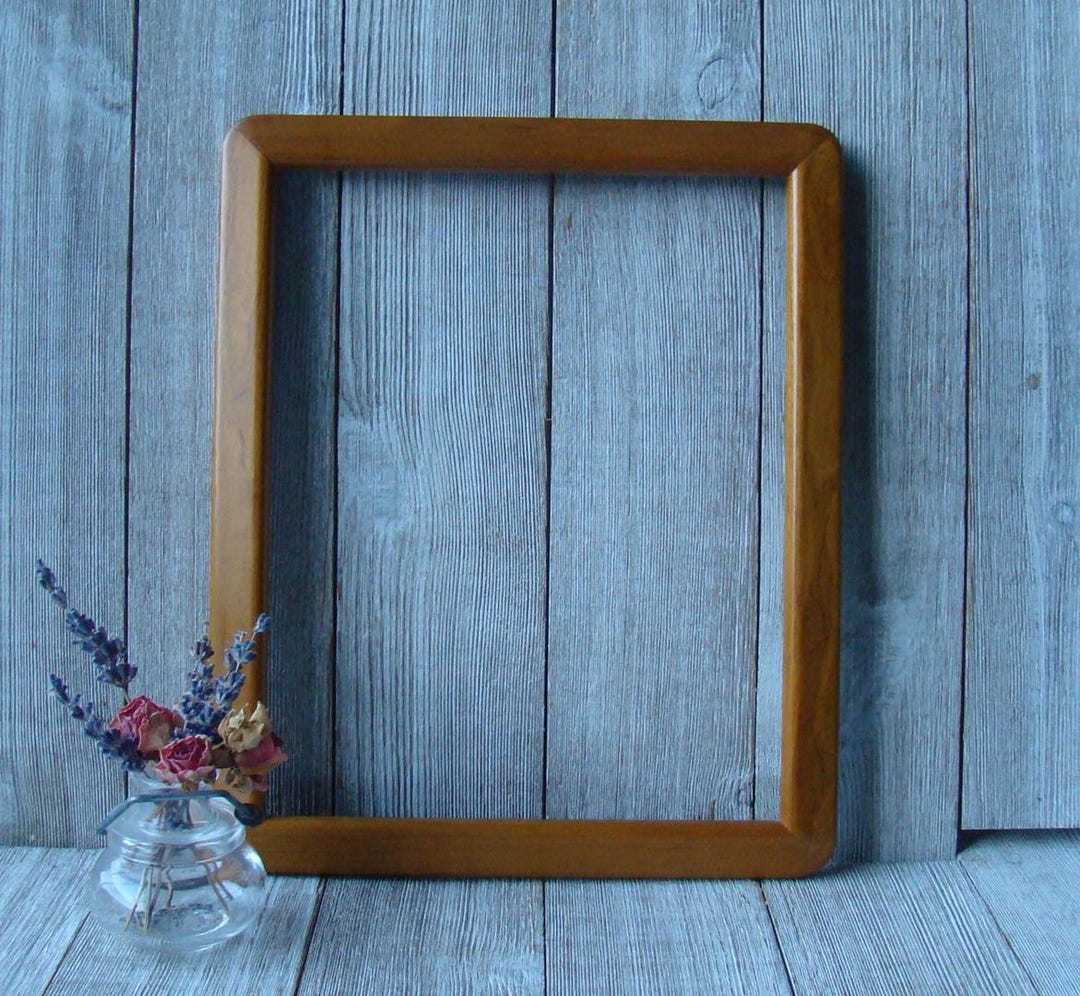 MCM 8 X 10 Solid Wood Frame With Rounded Corners - Etsy
