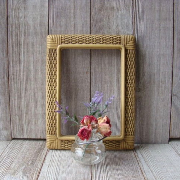 Wicker Frame - Etsy