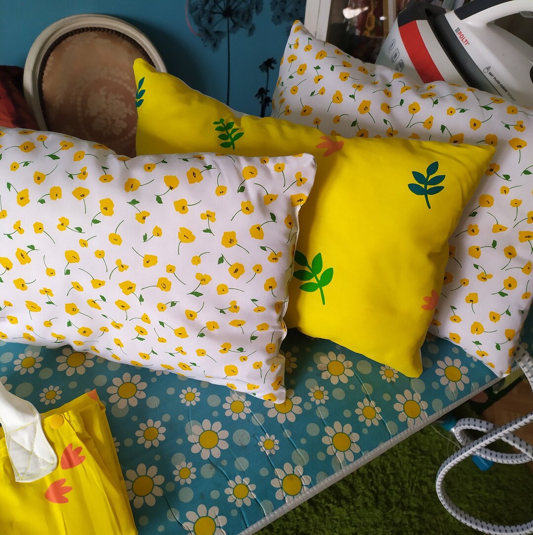 Small Cushions - Etsy