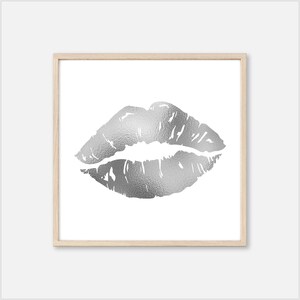 Metallic Silver Lips, Lips Wall Art, Minimalist Home Decor, Lips, Lip ...