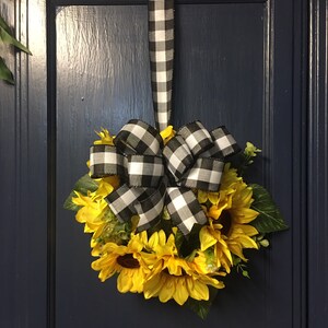 Sunflower Mini Wreath, Small Sunflower Wreath for Apartment, Large ...