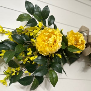 Horizontal Forsythia Swag, Year Round Everyday Swag Above Front Door ...