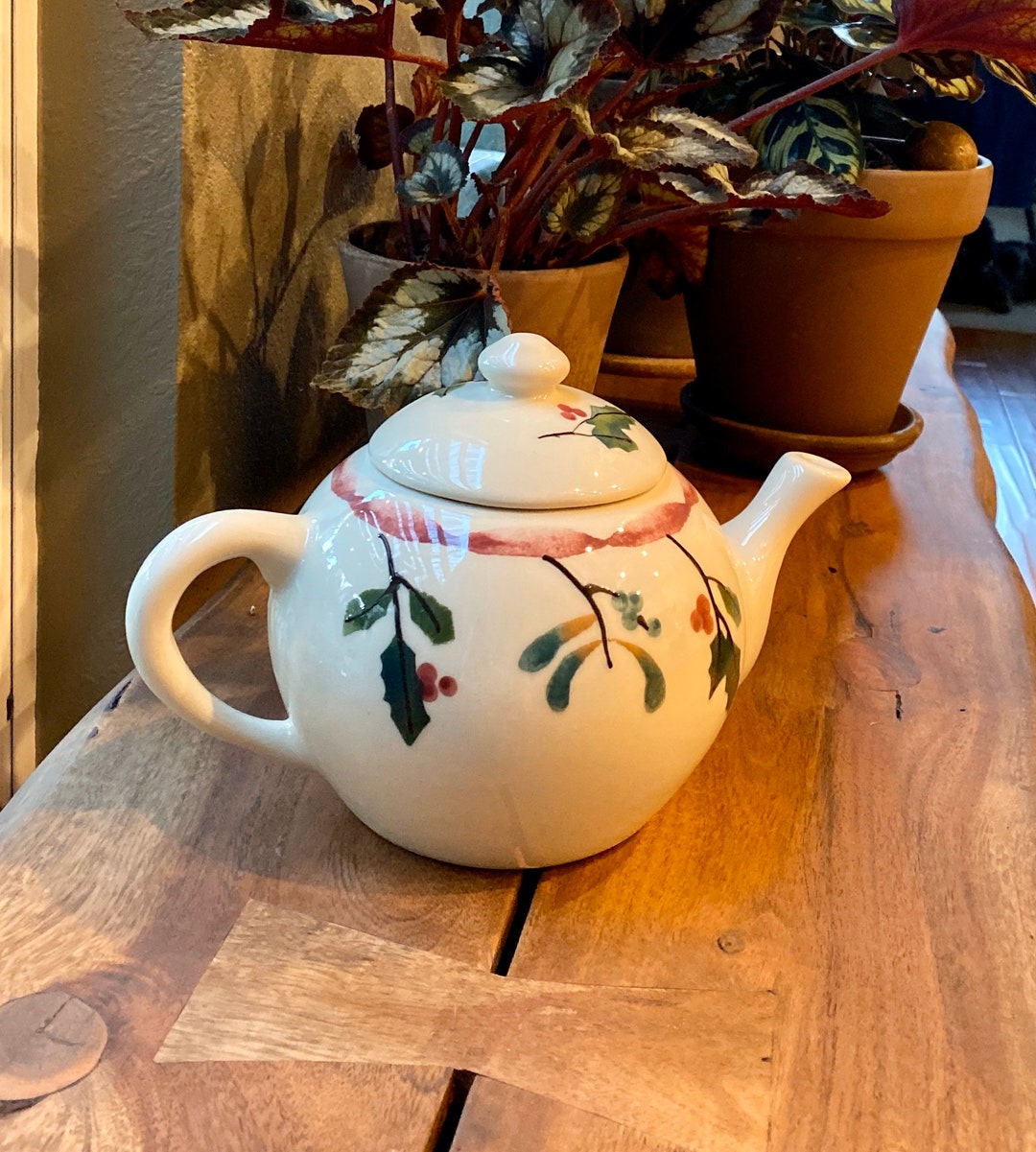 Vintage Hartstone Ceramic Teapot, Christmas Holly Hand Painted Design ...