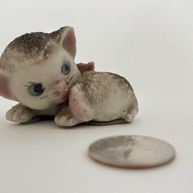 Japanese Cat Figurines - Etsy