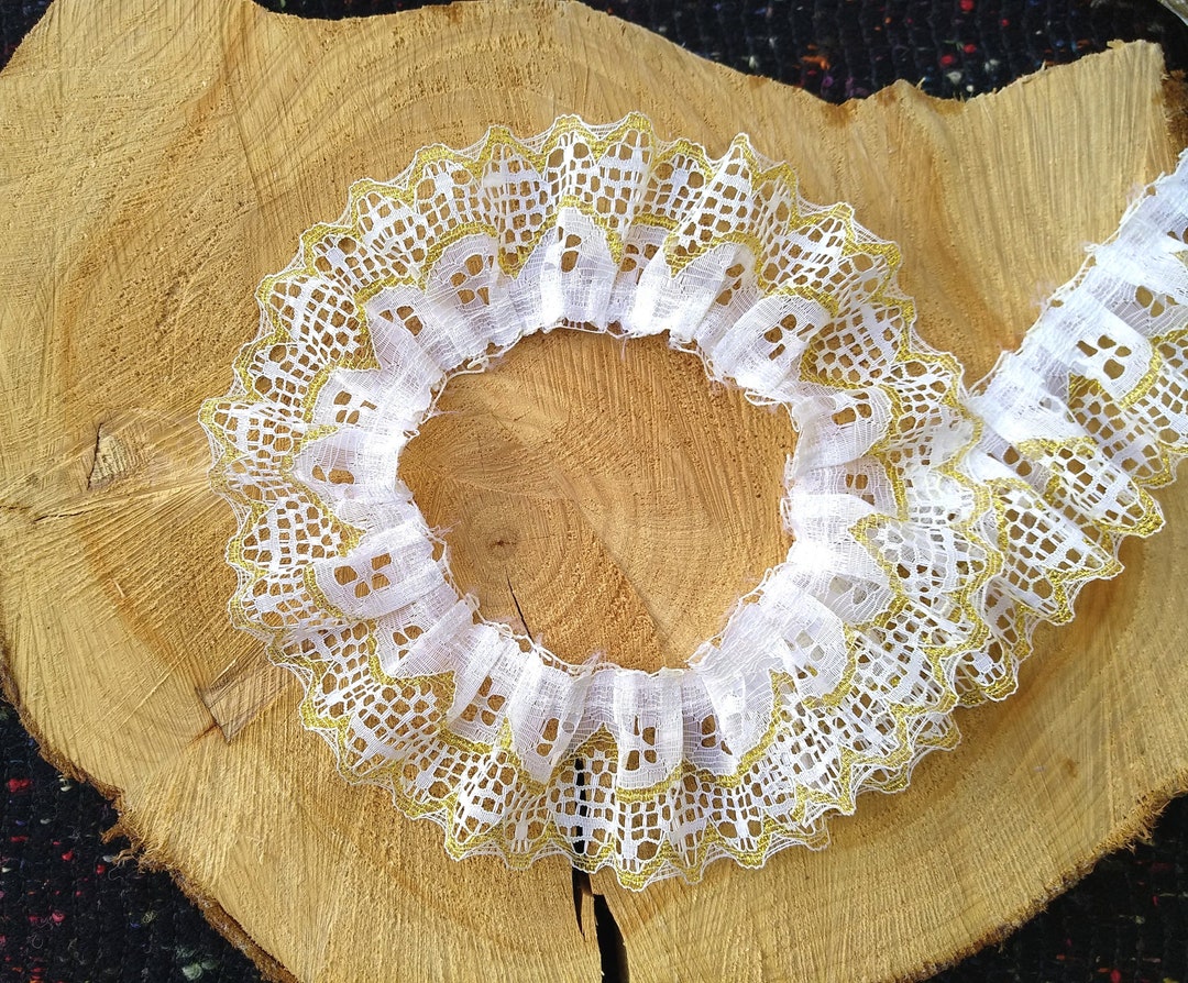 1 Yard White and Gold Delicate Lace Trim 4.5cm Width DIY Sewing Clothes ...
