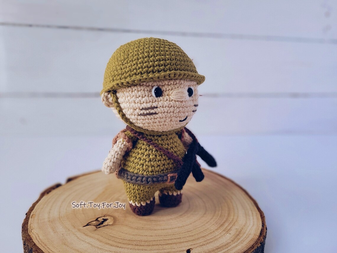 Charlie the Soldier Crochet PATTERN Crochet Soldier - Etsy