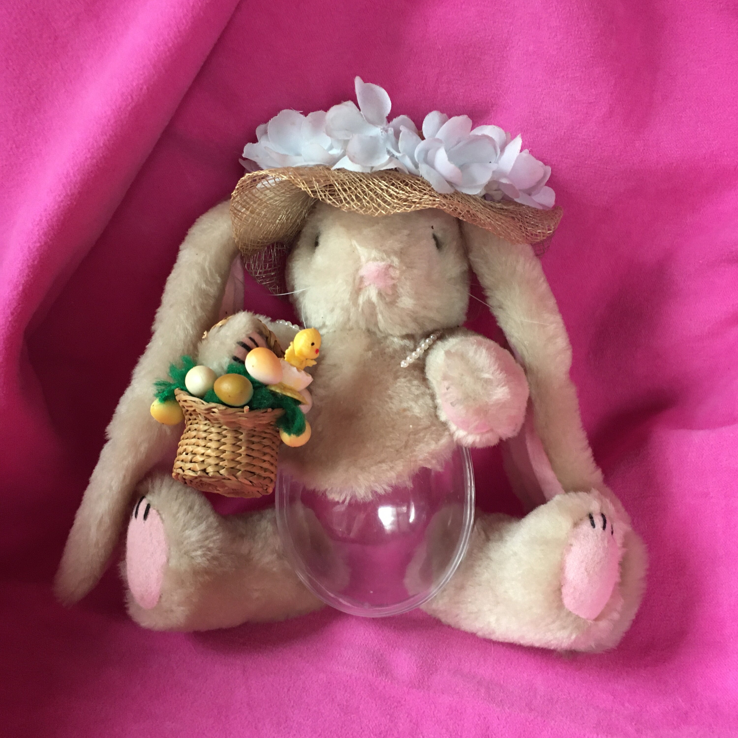 Toys & Games Bunny Rabbits Vintage 80s/90s Stuffed Easter Bunny in ...