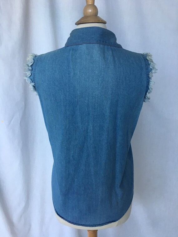 Collectible Vintage 1994 Flintstones Sleeveless Jeans… - Gem