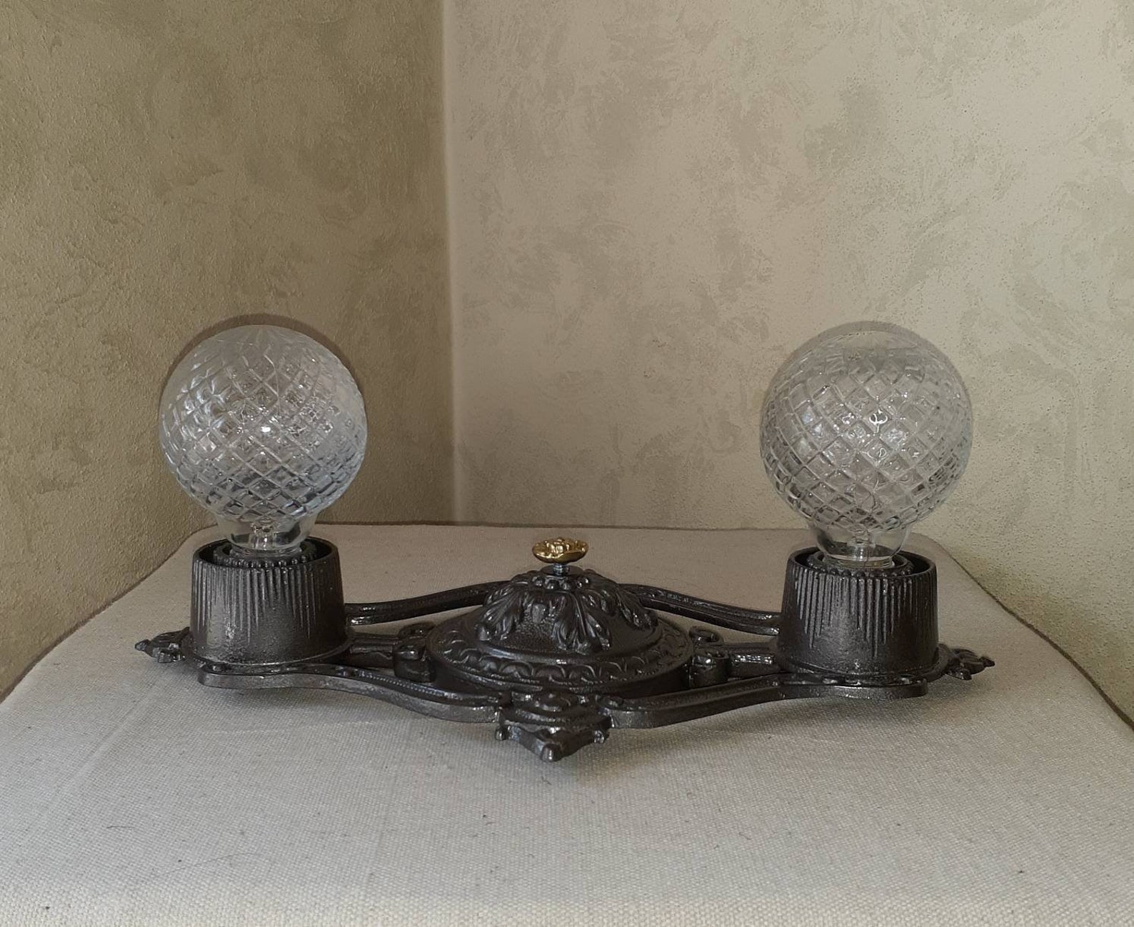Antique Vintage 1920s 1930s Art Deco Victorian 2 Bulb Light Flush Mount ...