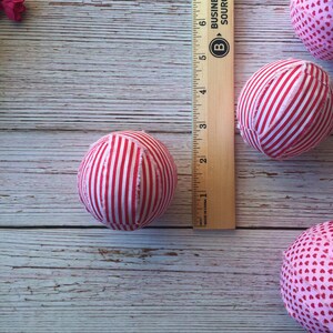 Rustic Valentine's Day Rag Balls | Rustic Valentine's Day Decor ...
