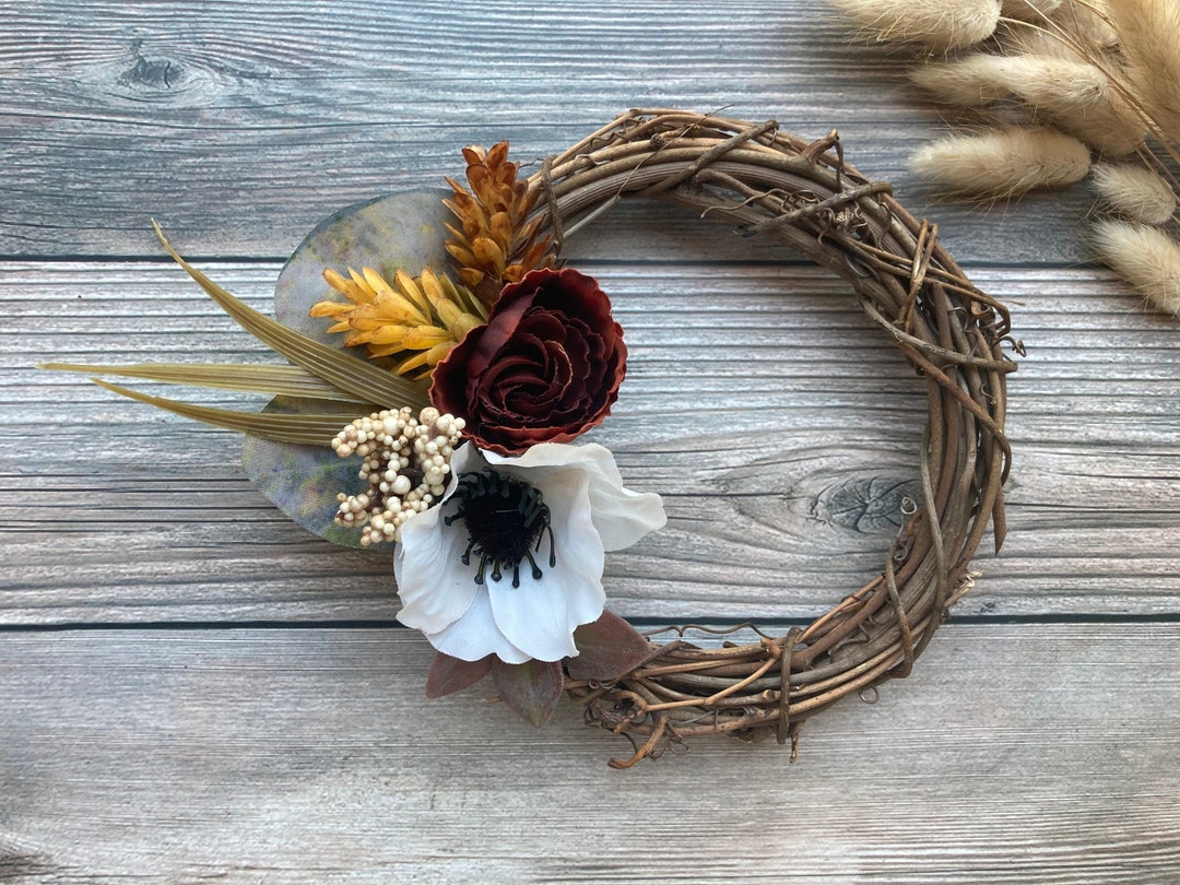Small Anemone Grapevine Wreath | Rustic Fall Wreath | Small Autumn ...