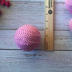 Rustic Valentine's Day Rag Balls | Rustic Valentine's Day Decor ...