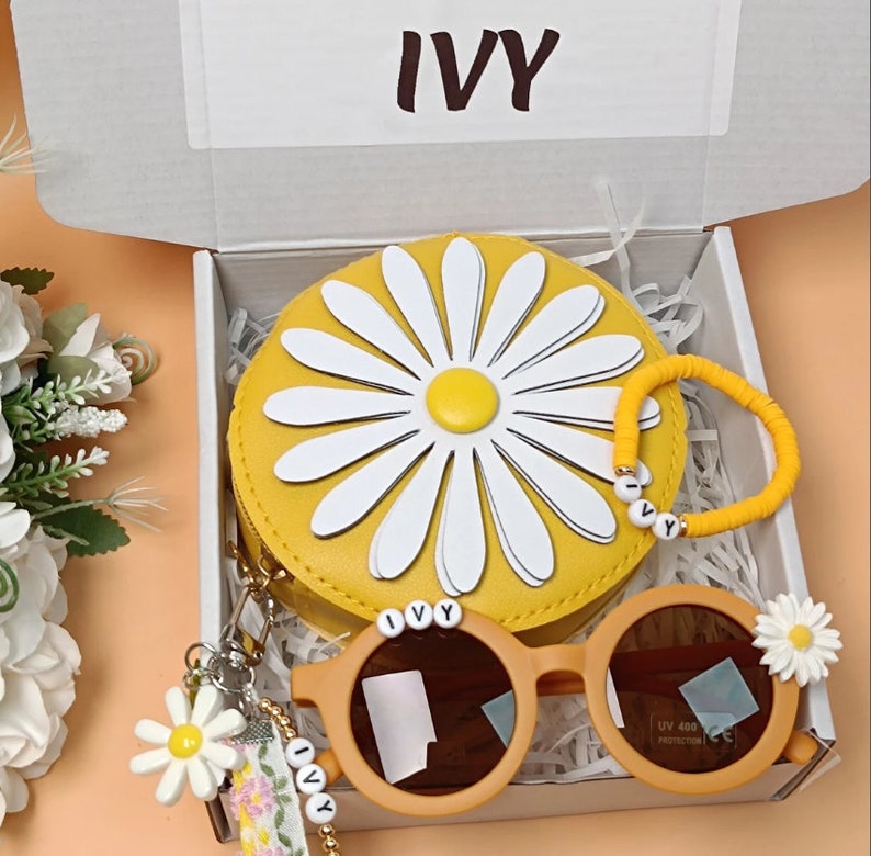 Custom Flower Daisy Girl Proposal Gift Box, Toddler Purse Handbag ...