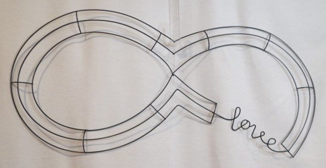 Infinity Love Wreath Frame - Etsy