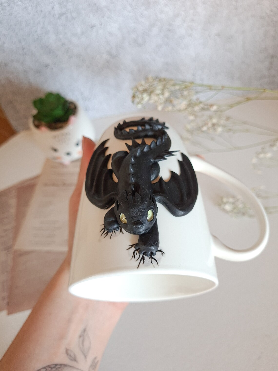 Toothless on mug Dragon Night Fury Sculpture on Mug HTTYD | Etsy