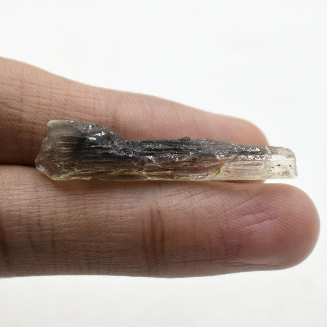 SCAPOLITE Rough A One Quality 100% Natural Scapolite Raw Loose Gemstone ...