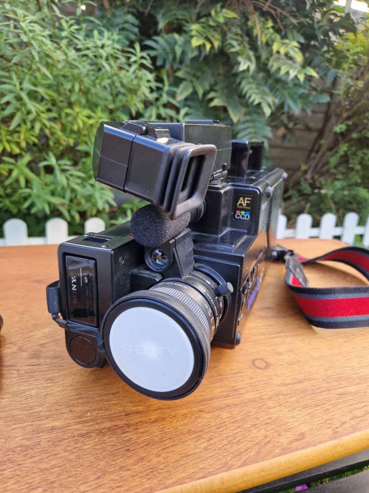 Sony CCD-V8AF-E Video 8 Video Camera Recorder - Etsy